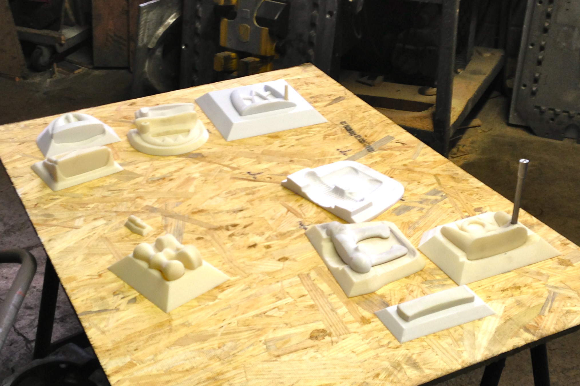 MDES students visit Modern Metals Foundry Inc. for putter casting ...