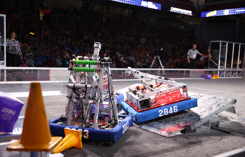 Dunwoody College awards innovation at 2023 MSHSL FIRST Robotics ...